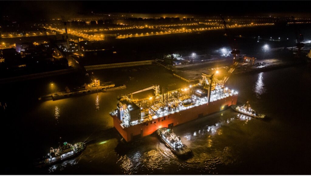 FLNG leaves yard for Bahia Blanca | Exmar