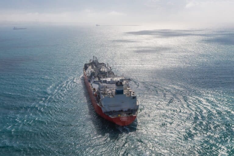 LNG RV Excelsior successfully delivers first LNG gas cargo via Excelerate Energy's Gulf Gateway ...